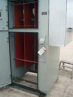 Powercon Corporation 4160V Outdoor, Metal Enclosed Switch Gear